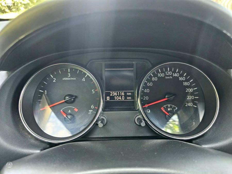 Balts Nissan Qashqai 2013 Klaipėda, ar dzinēja tilpumu 1.60 L un nobraukumu 236 tūkst. km par 5899 €, foto 11 vietnē AUTOMOTO.COM.LV