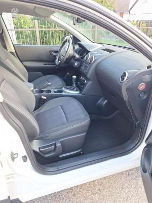 Balts Nissan Qashqai 2013 Marijampole, ar dzinēja tilpumu 1.60 L un nobraukumu 100 tūkst. km par 5800 €, foto 6 vietnē AUTOMOTO.COM.LV