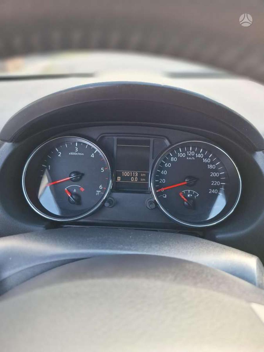 Balts Nissan Qashqai 2013 Marijampole, ar dzinēja tilpumu 1.60 L un nobraukumu 100 tūkst. km par 5800 €, foto 8 vietnē AUTOMOTO.COM.LV