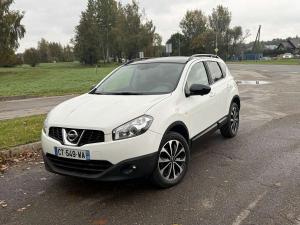 White Nissan Qashqai 2013 in Taurage, with an engine capacity of 1.60 L and mileage of 190 thousand km for 4200 €, photo  on AUTOMOTO.COM.LV