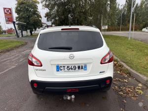 Белый Ниссан Кашкай 2013 в Таураге, объемом двигателя 1.60 л и пробегом 190 тыс. км за 4200 €, фото 9 на AUTOMOTO.COM.LV