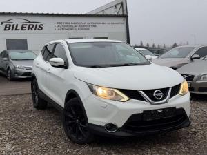 White Nissan Qashqai 2014 in Utena, with an engine capacity of 1.46 L and mileage of 290 thousand km for 6390 €, photo  on AUTOMOTO.COM.LV