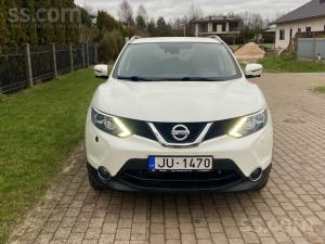 White Nissan Qashqai 2014 in Jelgava, with an engine capacity of 1.20 L and mileage of 0 thousand km for 7290 €, photo 6 on AUTOMOTO.COM.LV
