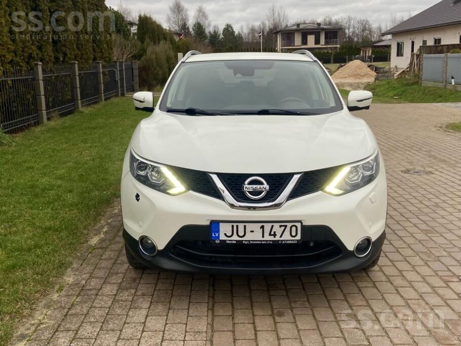 White Nissan Qashqai 2014 in Jelgava, with an engine capacity of 1.20 L and mileage of 0 thousand km for 7290 €, photo 6 on AUTOMOTO.COM.LV
