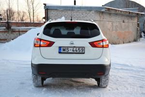 Balts Nissan Qashqai 2014 Jelgava, ar dzinēja tilpumu 1.60 L un nobraukumu 0 tūkst. km par 7990 €, foto 5 vietnē AUTOMOTO.COM.LV
