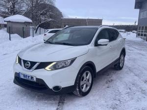 White Nissan Qashqai 2014 in Silale, with an engine capacity of 1.60 L and mileage of 195 thousand km for 9500 €, photo 5 on AUTOMOTO.COM.LV