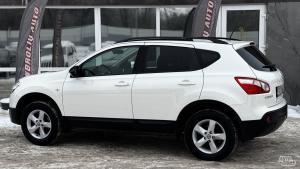 White Nissan Qashqai 2014 in Radviliskis, with an engine capacity of 1.60 L and mileage of 224 thousand km for 5750 €, photo 7 on AUTOMOTO.COM.LV