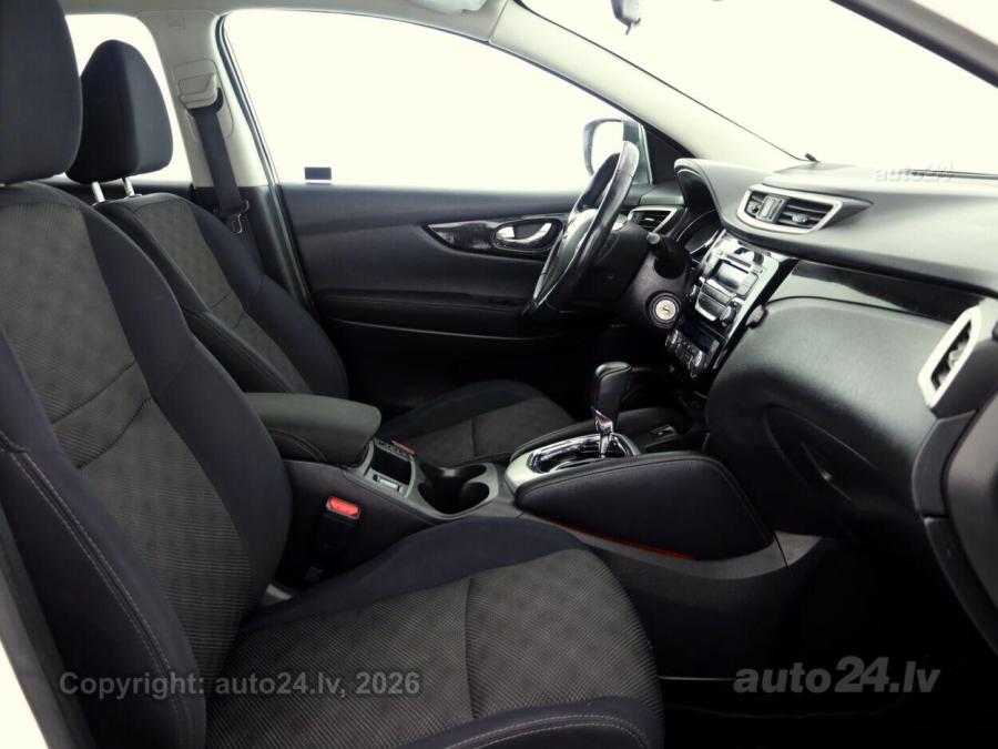 Balts Nissan Qashqai 2014 Tallina, ar dzinēja tilpumu 1.20 L un nobraukumu 82 tūkst. km par 5999 €, foto 6 vietnē AUTOMOTO.COM.LV