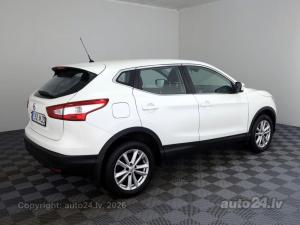 Balts Nissan Qashqai 2014 Tallina, ar dzinēja tilpumu 1.20 L un nobraukumu 82 tūkst. km par 5999 €, foto 3 vietnē AUTOMOTO.COM.LV