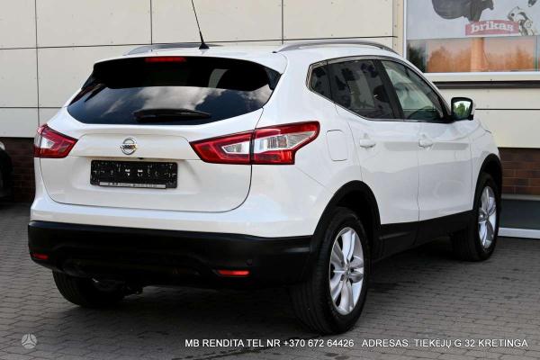 White Nissan Qashqai 2014 in Kretinga, with an engine capacity of 1.60 L and mileage of 255 thousand km for 9999 €, photo 9 on AUTOMOTO.COM.LV