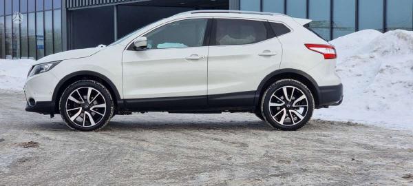 Balts Nissan Qashqai 2014 Šauļi, ar dzinēja tilpumu 1.60 L un nobraukumu 209 tūkst. km par 8600 €, foto 9 vietnē AUTOMOTO.COM.LV