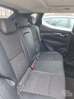 Balts Nissan Qashqai 2014 Viļņa, ar dzinēja tilpumu 1.20 L un nobraukumu 226 tūkst. km par 7000 €, foto 10 vietnē AUTOMOTO.COM.LV