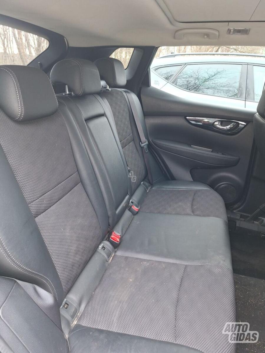 Balts Nissan Qashqai 2014 Viļņa, ar dzinēja tilpumu 1.20 L un nobraukumu 226 tūkst. km par 7000 €, foto 10 vietnē AUTOMOTO.COM.LV