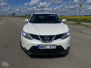 Balts Nissan Qashqai 2014 Marijampole, ar dzinēja tilpumu 1.20 L un nobraukumu 147 tūkst. km par 7600 €, foto 3 vietnē AUTOMOTO.COM.LV