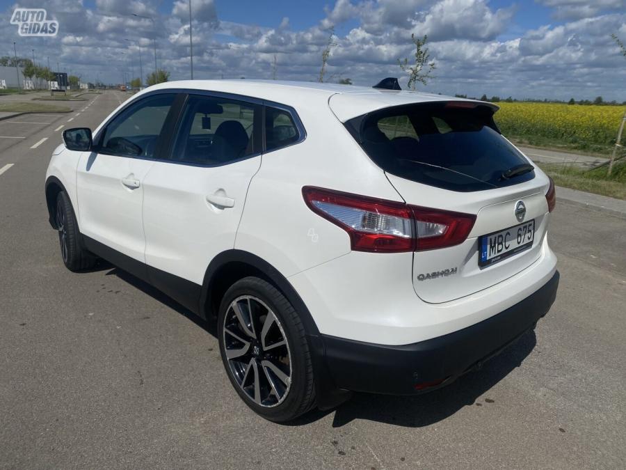 Balts Nissan Qashqai 2014 Marijampole, ar dzinēja tilpumu 1.20 L un nobraukumu 147 tūkst. km par 7600 €, foto 8 vietnē AUTOMOTO.COM.LV