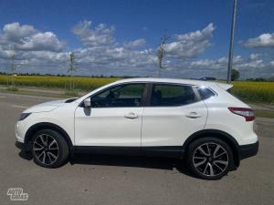 Balts Nissan Qashqai 2014 Marijampole, ar dzinēja tilpumu 1.20 L un nobraukumu 147 tūkst. km par 7600 €, foto 9 vietnē AUTOMOTO.COM.LV