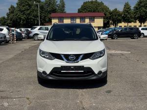 Balts Nissan Qashqai 2014 Tauragė, ar dzinēja tilpumu 1.46 L un nobraukumu 235 tūkst. km par 6950 €, foto  vietnē AUTOMOTO.COM.LV