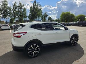 Balts Nissan Qashqai 2014 Marijampole, ar dzinēja tilpumu 1.46 L un nobraukumu 226 tūkst. km par 7400 €, foto 16 vietnē AUTOMOTO.COM.LV