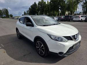 Balts Nissan Qashqai 2014 Marijampole, ar dzinēja tilpumu 1.46 L un nobraukumu 226 tūkst. km par 7400 €, foto 21 vietnē AUTOMOTO.COM.LV