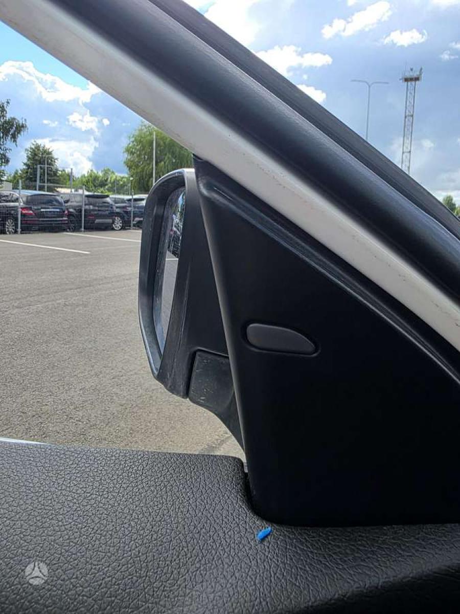 Balts Nissan Qashqai 2014 Marijampole, ar dzinēja tilpumu 1.46 L un nobraukumu 226 tūkst. km par 7400 €, foto 29 vietnē AUTOMOTO.COM.LV
