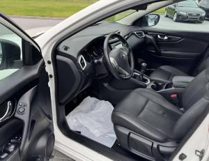 White Nissan Qashqai 2014 in Telschi, with an engine capacity of 1.50 L and mileage of 242 thousand km for 7290 €, photo 12 on AUTOMOTO.COM.LV