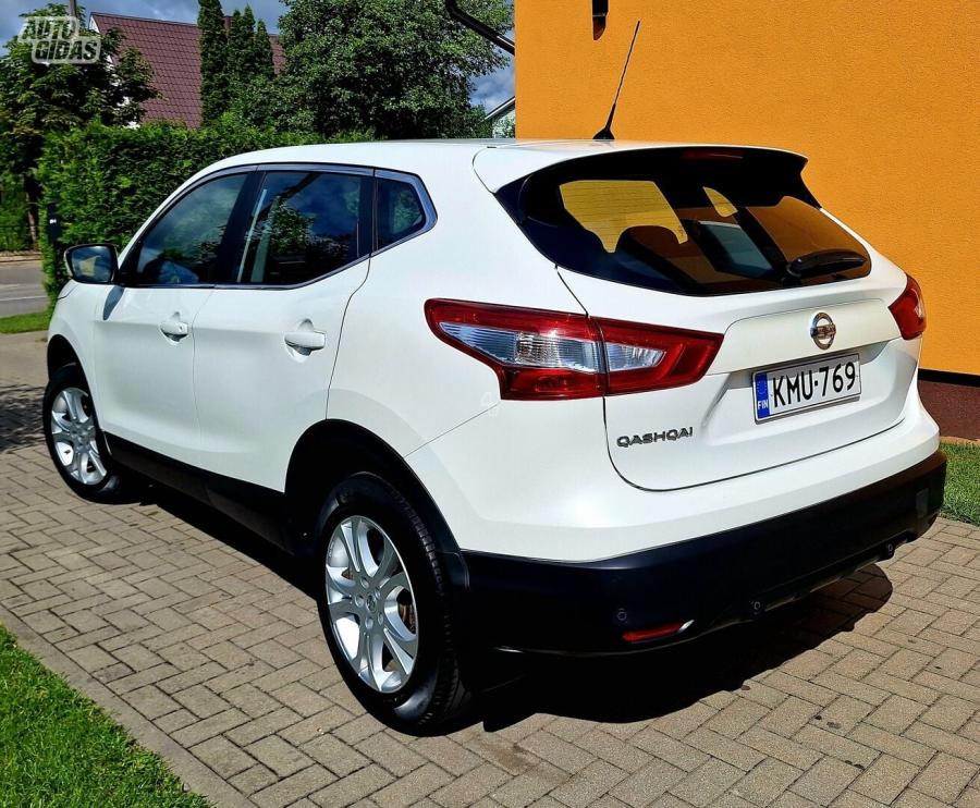 Balts Nissan Qashqai 2014 Radviliškis, ar dzinēja tilpumu 1.20 L un nobraukumu 181 tūkst. km par 7250 €, foto 9 vietnē AUTOMOTO.COM.LV