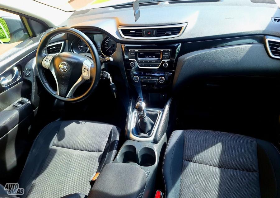 Balts Nissan Qashqai 2014 Radviliškis, ar dzinēja tilpumu 1.20 L un nobraukumu 181 tūkst. km par 7250 €, foto 17 vietnē AUTOMOTO.COM.LV