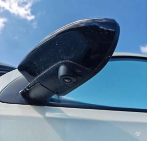 White Nissan Qashqai 2014 in Panevezys, with an engine capacity of 1.60 L and mileage of 287 thousand km for 2750 €, photo 27 on AUTOMOTO.COM.LV