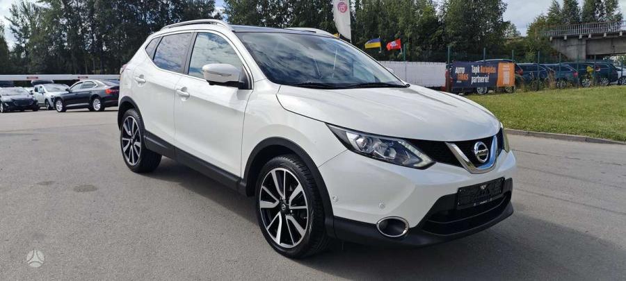 Balts Nissan Qashqai 2014 Kauņa, ar dzinēja tilpumu 1.20 L un nobraukumu 200 tūkst. km par 6499 €, foto 5 vietnē AUTOMOTO.COM.LV
