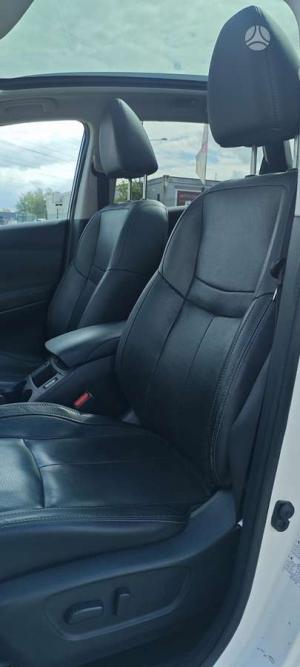Balts Nissan Qashqai 2014 Kauņa, ar dzinēja tilpumu 1.20 L un nobraukumu 200 tūkst. km par 6499 €, foto 12 vietnē AUTOMOTO.COM.LV