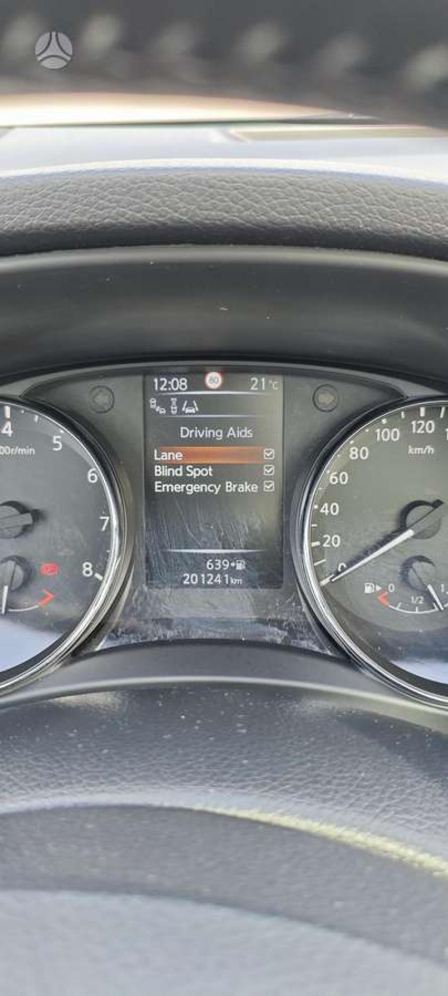 Balts Nissan Qashqai 2014 Kauņa, ar dzinēja tilpumu 1.20 L un nobraukumu 200 tūkst. km par 6499 €, foto 22 vietnē AUTOMOTO.COM.LV