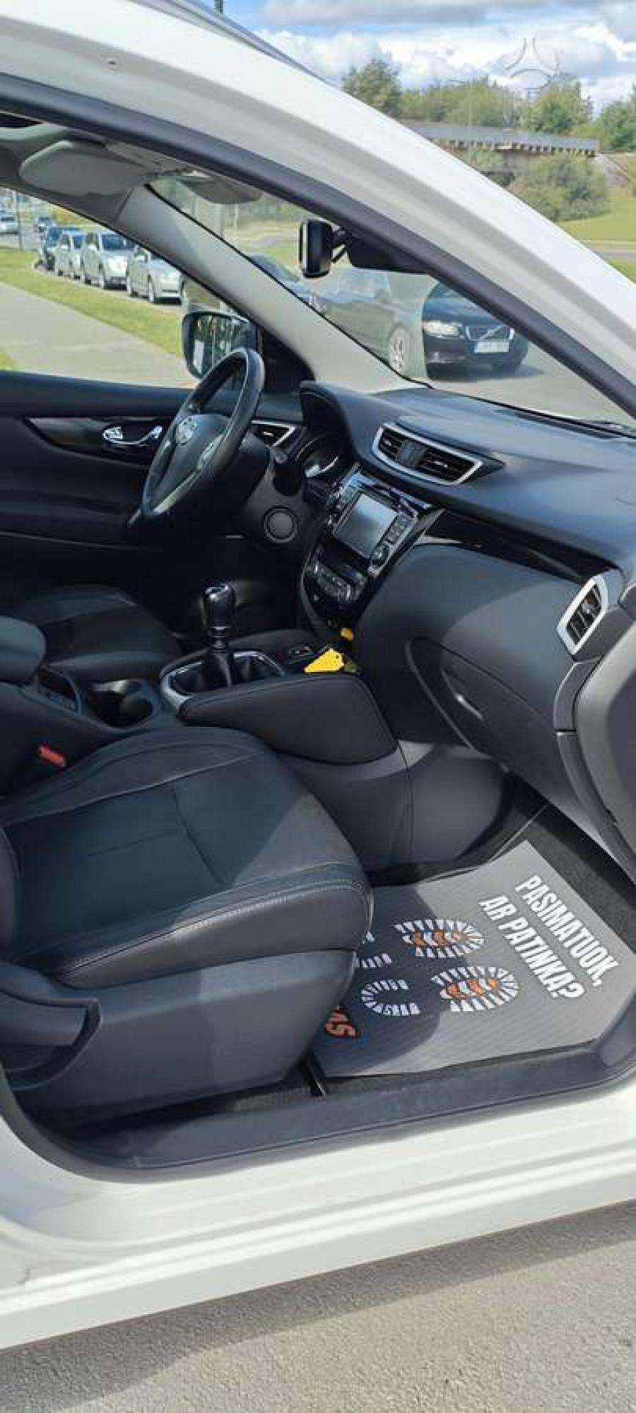 Balts Nissan Qashqai 2014 Kauņa, ar dzinēja tilpumu 1.20 L un nobraukumu 200 tūkst. km par 6499 €, foto 30 vietnē AUTOMOTO.COM.LV