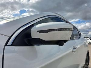 White Nissan Qashqai 2014 in Marijampole, with an engine capacity of 1.46 L and mileage of 239 thousand km for 6800 €, photo 18 on AUTOMOTO.COM.LV