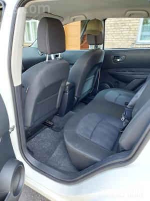 Balts Nissan Qashqai 2014 Rīga, ar dzinēja tilpumu 1.60 L un nobraukumu 261 tūkst. km par 5500 €, foto 5 vietnē AUTOMOTO.COM.LV
