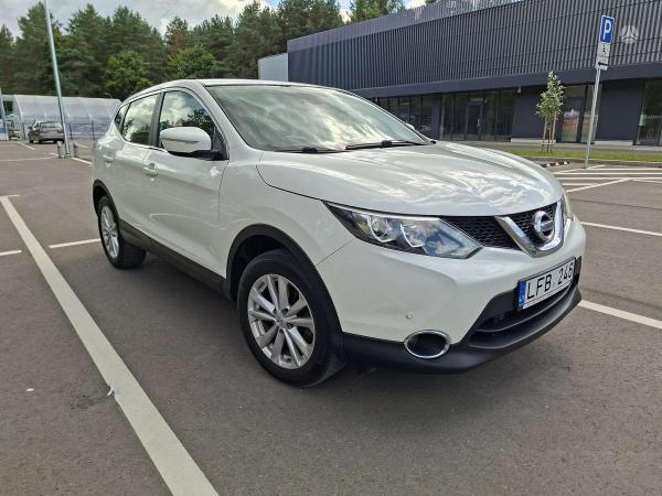 Balts Nissan Qashqai 2014 Utena, ar dzinēja tilpumu 1.46 L un nobraukumu 225 tūkst. km par 6500 €, foto 2 vietnē AUTOMOTO.COM.LV