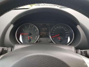 White Nissan Qashqai 2014 in Siauliai, with an engine capacity of 1.60 L and mileage of 272 thousand km for 3650 €, photo 11 on AUTOMOTO.COM.LV