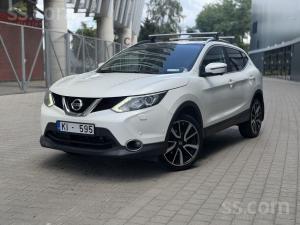 White Nissan Qashqai 2014 in Riga, with an engine capacity of 1.20 L and mileage of 227 thousand km for 8000 €, photo  on AUTOMOTO.COM.LV