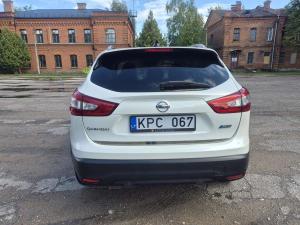 Белый Ниссан Кашкай 2014 в Каунас, объемом двигателя 1.60 л и пробегом 178 тыс. км за 9200 €, фото 7 на AUTOMOTO.COM.LV