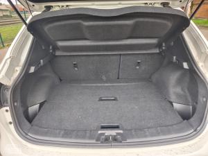 Balts Nissan Qashqai 2014 Šauļi, ar dzinēja tilpumu 1.20 L un nobraukumu 192 tūkst. km par 7500 €, foto 17 vietnē AUTOMOTO.COM.LV