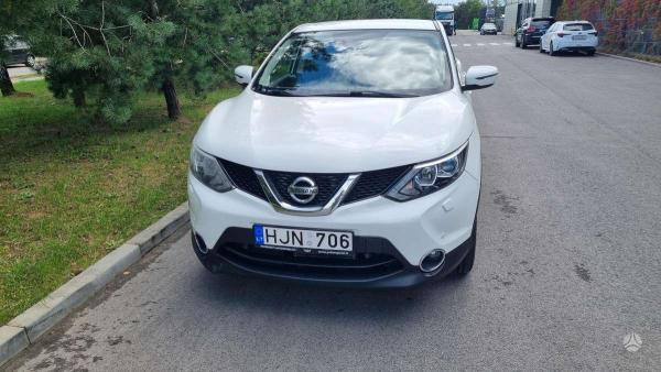 Balts Nissan Qashqai 2014 Viļņa, ar dzinēja tilpumu 1.20 L un nobraukumu 158 tūkst. km par 7700 €, foto 9 vietnē AUTOMOTO.COM.LV