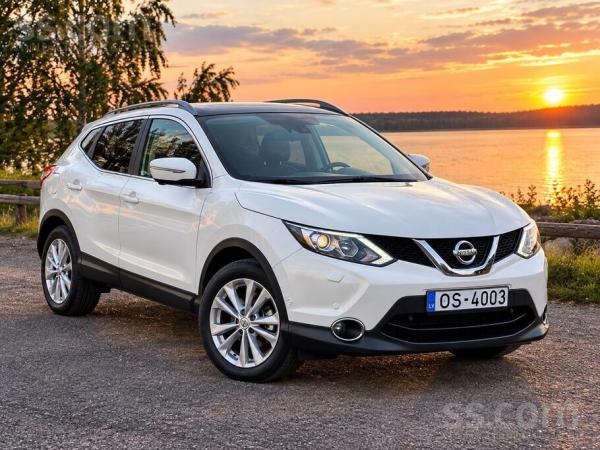 Balts Nissan Qashqai 2014 Rīga, ar dzinēja tilpumu 1.20 L un nobraukumu 139 tūkst. km par 9200 €, foto 1 vietnē AUTOMOTO.COM.LV