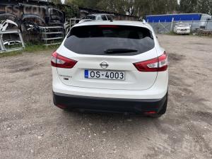 Balts Nissan Qashqai 2014 Rīga, ar dzinēja tilpumu 1.20 L un nobraukumu 139 tūkst. km par 9200 €, foto 4 vietnē AUTOMOTO.COM.LV