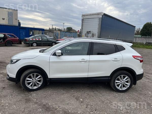 Balts Nissan Qashqai 2014 Rīga, ar dzinēja tilpumu 1.20 L un nobraukumu 139 tūkst. km par 9200 €, foto 8 vietnē AUTOMOTO.COM.LV
