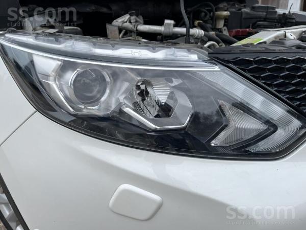 Balts Nissan Qashqai 2014 Rīga, ar dzinēja tilpumu 1.20 L un nobraukumu 139 tūkst. km par 9200 €, foto 10 vietnē AUTOMOTO.COM.LV