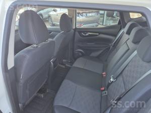 Balts Nissan Qashqai 2015 Liepāja, ar dzinēja tilpumu 1.20 L un nobraukumu 133 tūkst. km par 8550 €, foto 12 vietnē AUTOMOTO.COM.LV