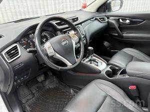Balts Nissan Qashqai 2015 Rīga, ar dzinēja tilpumu 1.20 L un nobraukumu 110 tūkst. km par 9900 €, foto 10 vietnē AUTOMOTO.COM.LV