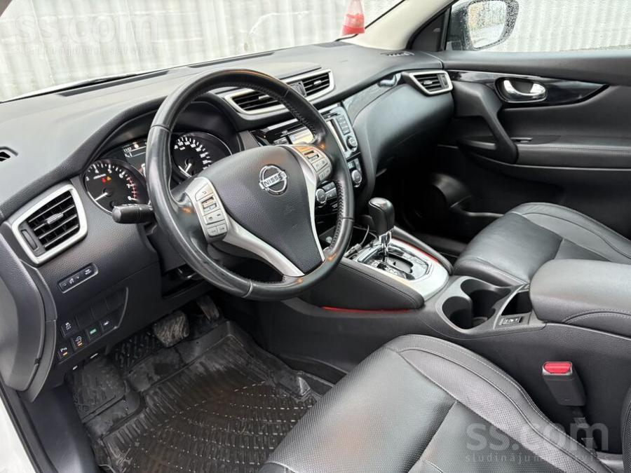 Balts Nissan Qashqai 2015 Rīga, ar dzinēja tilpumu 1.20 L un nobraukumu 110 tūkst. km par 9900 €, foto 10 vietnē AUTOMOTO.COM.LV