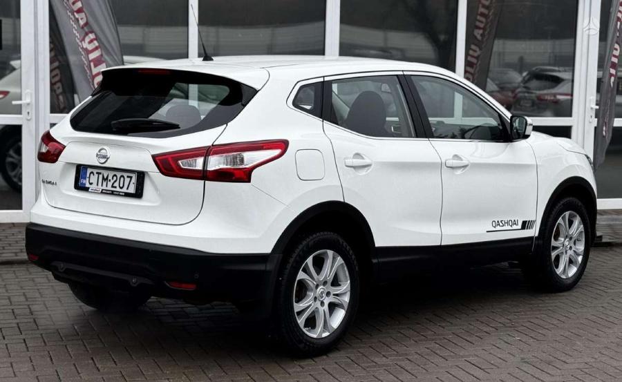 Balts Nissan Qashqai 2015 Radviliškis, ar dzinēja tilpumu 1.20 L un nobraukumu 119 tūkst. km par 8650 €, foto 10 vietnē AUTOMOTO.COM.LV