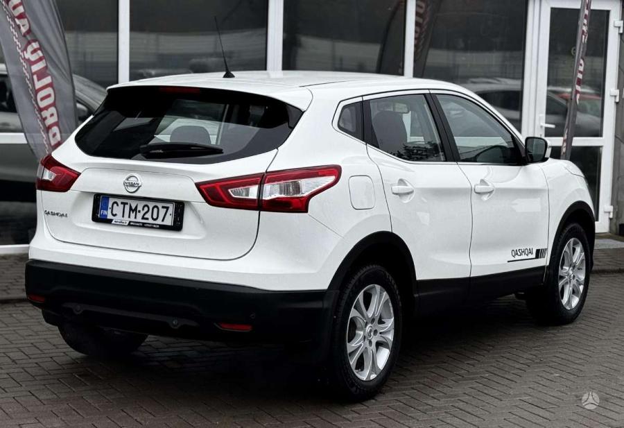 Balts Nissan Qashqai 2015 Radviliškis, ar dzinēja tilpumu 1.20 L un nobraukumu 119 tūkst. km par 8650 €, foto 12 vietnē AUTOMOTO.COM.LV