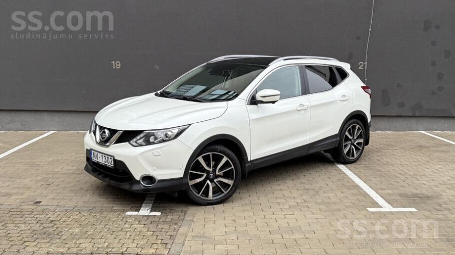 Balts Nissan Qashqai 2015 Rīga, ar dzinēja tilpumu 1.20 L un nobraukumu 125 tūkst. km par 10200 €, foto 3 vietnē AUTOMOTO.COM.LV